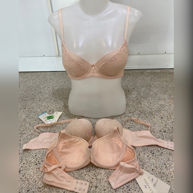 เสื้อใน Sabina Size 32/70B รุ่น Percact bra,Soft Doom | Shopee Thailand