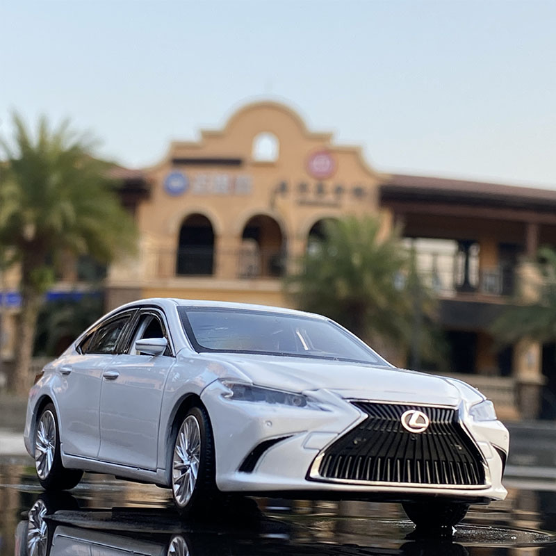 132 LEXUS ES300H Alloy Car Model Diecasts Toy Vehicles Metal Car Model ...
