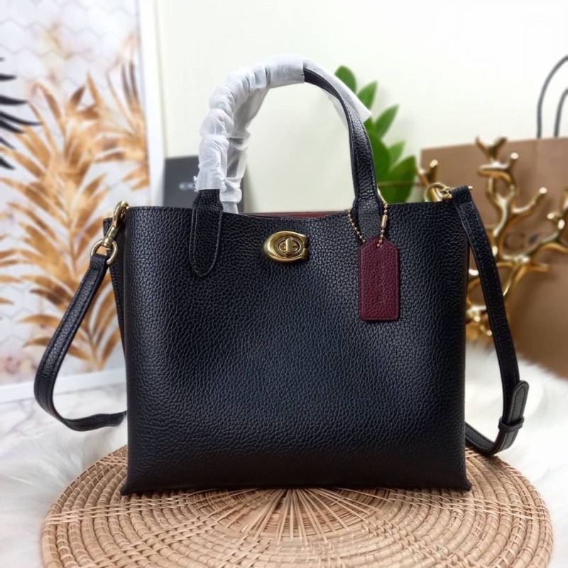 COACH WILLOW TOTE 24 IN COLORBLOCK (COACH C8561) | Shopee Thailand
