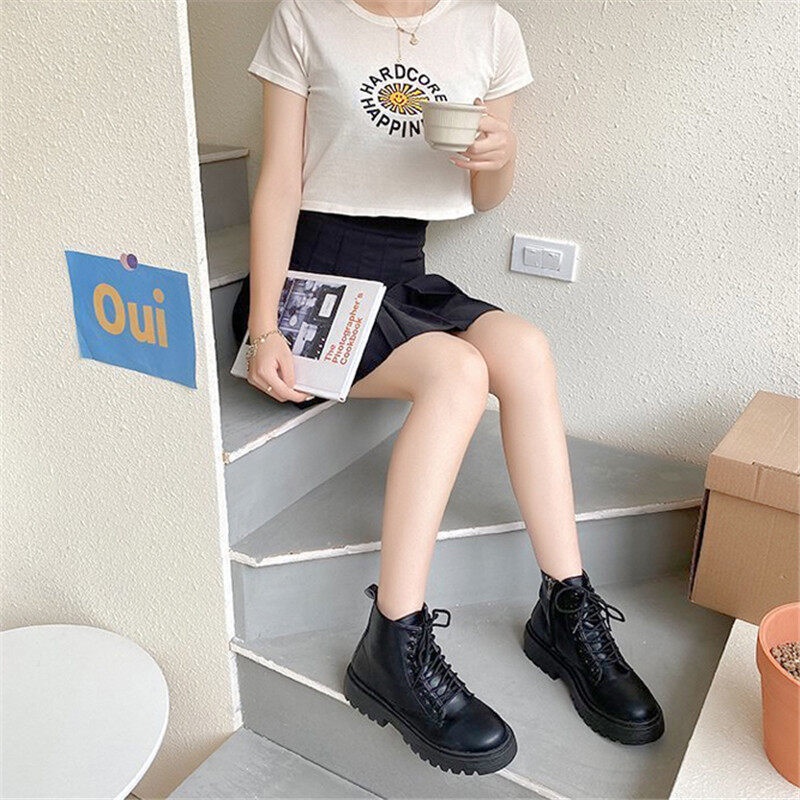 รองเท้าบูทหนัง หุ้มข้อส้นหนา สีดำล้วน XFJJ - u3diq23d30 - ThaiPick