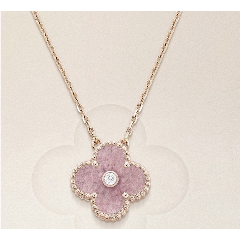 พร้อมส่ง️สร้อยvancleef arpels หินสีโรโดไนต์ (Rhodonite) อัญมณีสีชมพู A ...