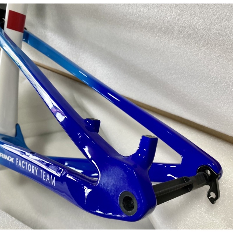 เฟรม Trinx P1300 โช้ค RockShox - sangaroonbike - ThaiPick