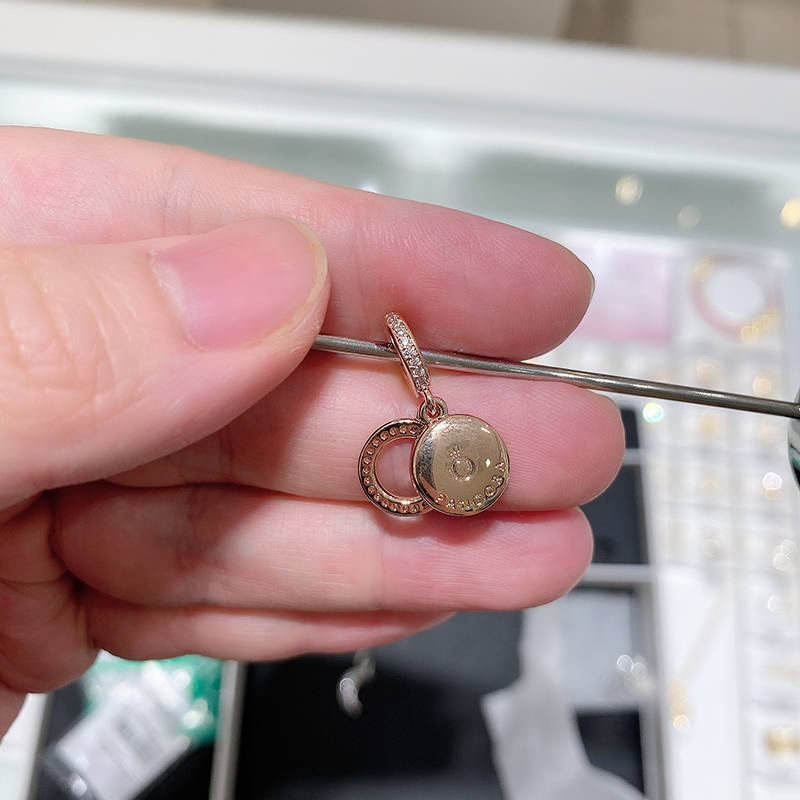 จี้สร้อยคอสีโรสโกลด์ประดับกลิตเตอร์ 789186 C01 - yangchuanlong1.th ...