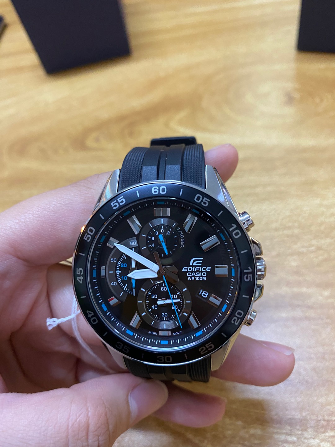 นาฬิกาข้อมือ Casio Edifice Men Chronograph EFV-550 EFV-550D EFV-550L ...