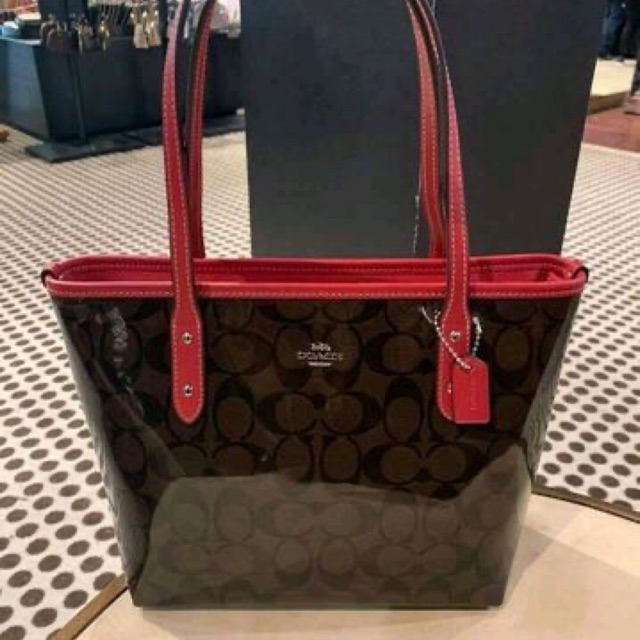 Coach F39039 MINI Tote in signature - anttymutty - ThaiPick