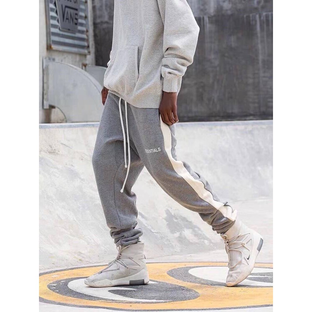 FEAR OF GOD FOG ESSENTIALS SIDE LINE STRIPE TRAINING SWEATPANTS กางเกงว ...