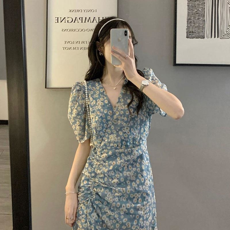 New Style French Retro High Sense Split Sexy Slim Fit Little Daisy ...