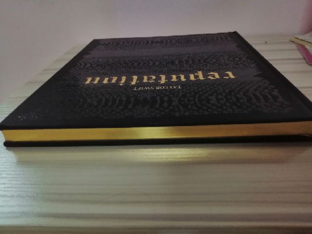 (หมด) Taylor Swift LIMITED EDITION REPUTATION BOOK ของแท้ 100% ...
