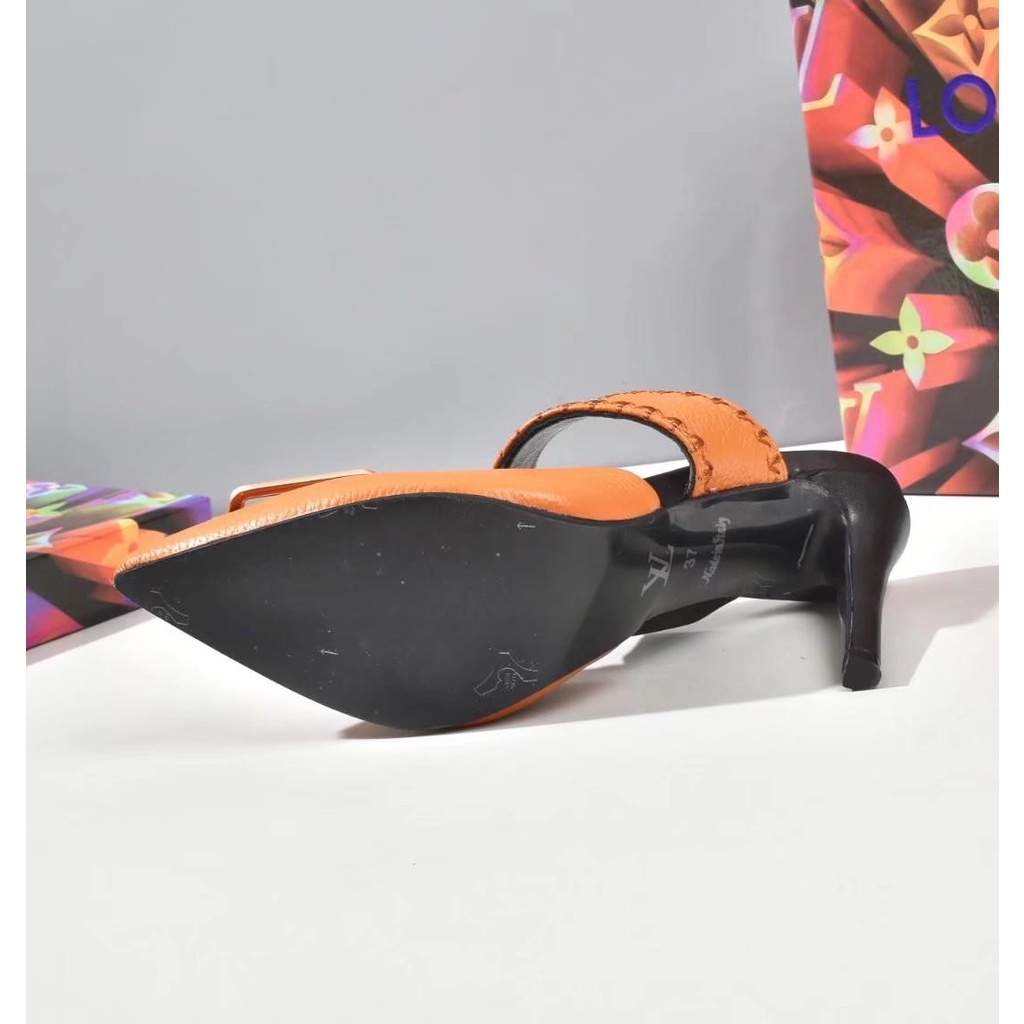 HOTGY114 LV pointed toe back empty shoe style, the back of the shoe ...