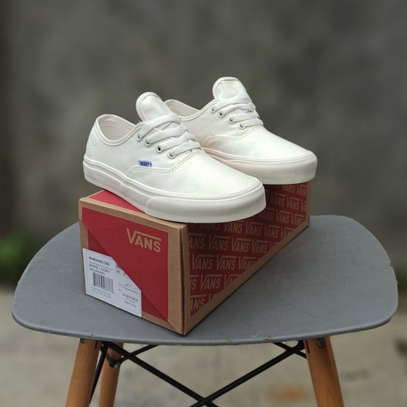Vans ของแท้ 100 OG VAULT WHITE IVORY - megajaya.shoes.th - ThaiPick