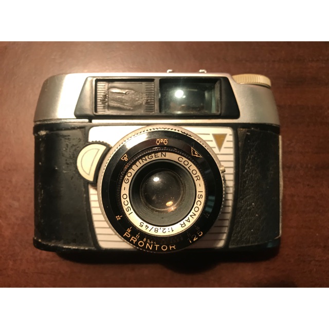 กล้องฟิล์ม Prontor 125 ตั้งโชว์ตีเสีย - aminook5555 - ThaiPick