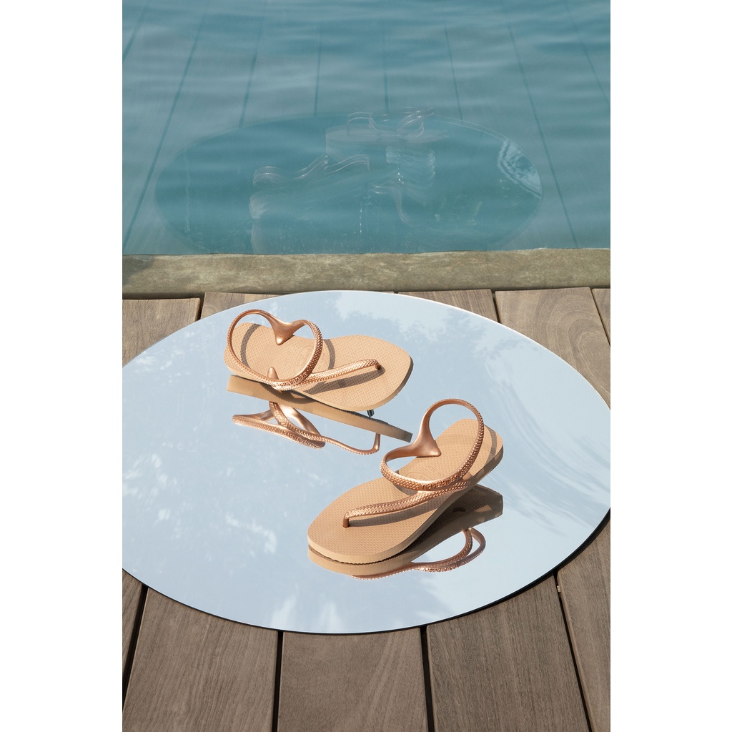 HAVAIANAS รองเท้าแตะผู้หญิง FLASH URBAN SANDALS ROSE GOLD สีทอง ...