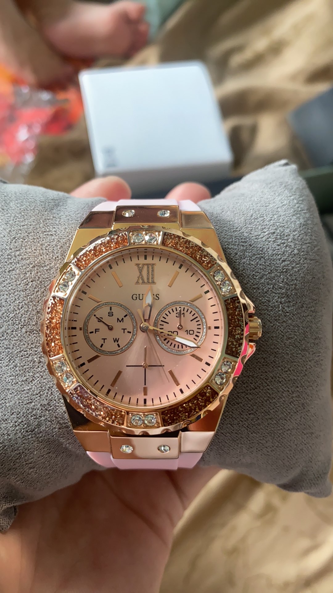 นาฬิกา Guess W1053L1 W1053L3 W1053L5 W1053L7 W1053L8 36mm สายซิลิโคนน้ำ ...