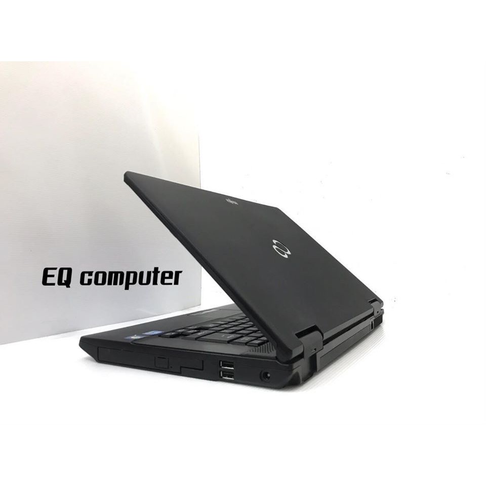 NOTEBOOK FUJITSU Core i3 ทำงานเล่นเน็ตกราฟฟิกออกแบบเล่นเกมส์ออนไลน์ล ...