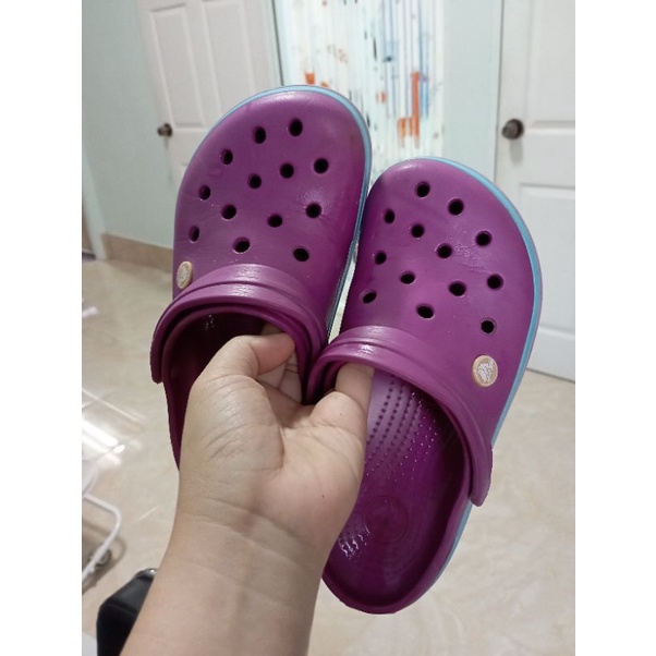 crocs w8 สภาพดีไม่มีตำหนิ - neenandnah - ThaiPick
