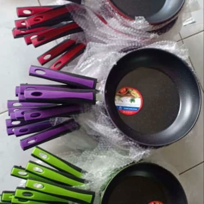 24 cm Non-Stick teplon / teflon homelux / teflon anti Sticky / teplon ...