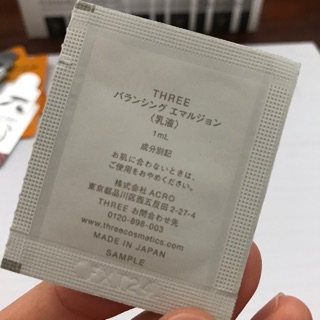 THREE Balancing Emulsion (Sample) | Shopee Thailand