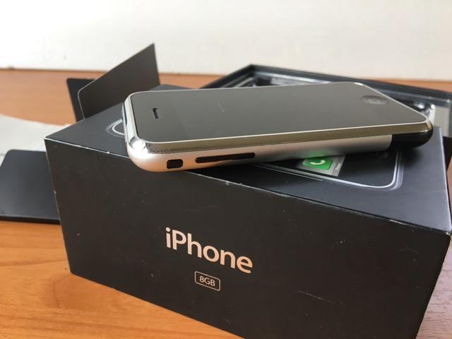 Apple iPhone (2G) 8GB 1st first Generation - whynot2 - ThaiPick
