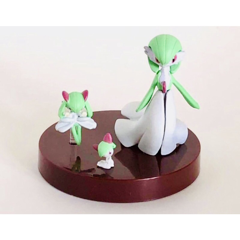 Tomy Pokemon AG Zukan P7 1/40 Scale Real Figure Ralts Kirlia Gardevoir ...