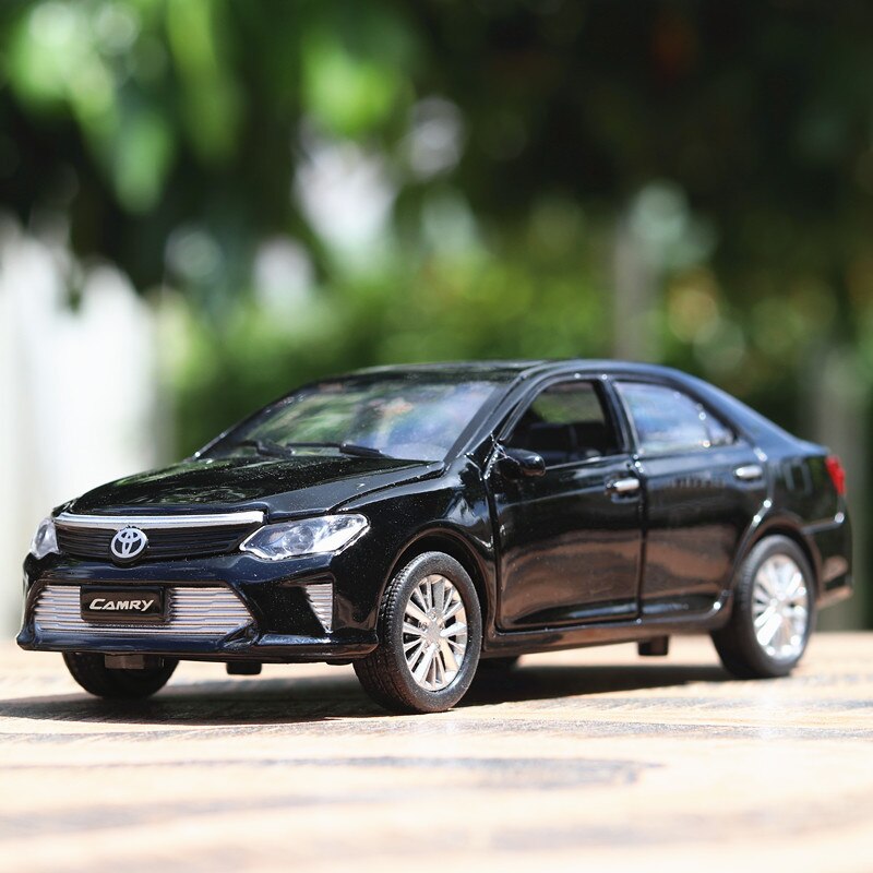 132 Toyota Camry Metal Car Model Alloy Diecast Simulation Vehicle Model ...