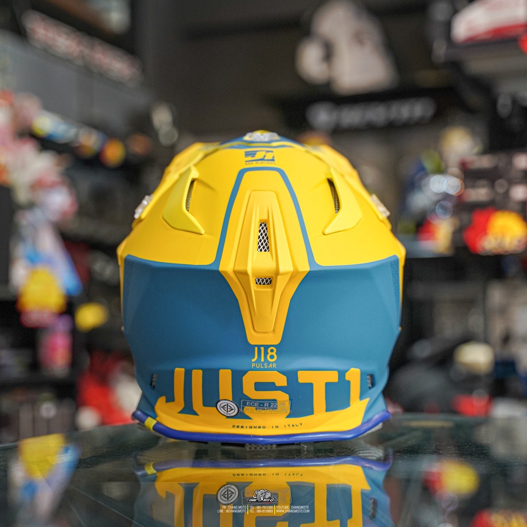 หมวกกันน็อค JUST1 รุ่น J18 ลาย Fluo Yellow Blue Matt - changmoto - ThaiPick