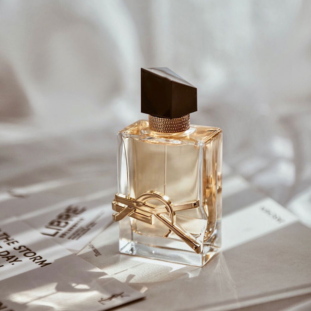 ของแท้ จัดส่งรวดเร็ว น้ำหอมผู้หญิง YSL Liberty Water 90mlเข้มข้นและนุ่ม ...