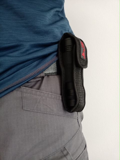 ไฟฉายแรงสูง Ultrafire SL101 28000 lumens xml t6 ไฟฉายเดินป่า ไฟฉายพกพาแรงสูง ไฟฉายเลนปรับลำแสง ...