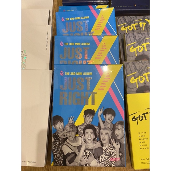 พร้อมส่ง GOT7 - JUST RIGHT (3RD MINI ALBUM) - chubby.clothes - ThaiPick