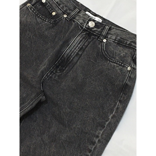 งานแท้ ยีนส์ผุ้หญิงเอวสูง PULLBEAR BASIC MOM HIGH RISE ANKLE LENGTH สีเทาฟอก ปลายขาเรียว ป้ายครบ ...