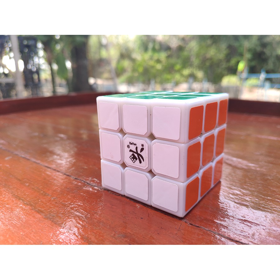 รูบิค Dayan 3x3x3 50mm 6-color Speed Cube อย่างดีหมุนลื่น Rubik 3x3x3 ...