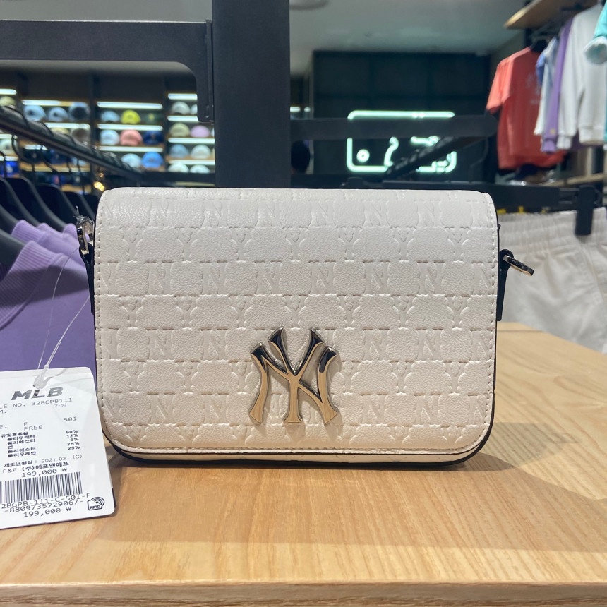 2022 new กระเป๋า MLB shoulder bag แท้ camera crossbody bags NY UNISEX ...