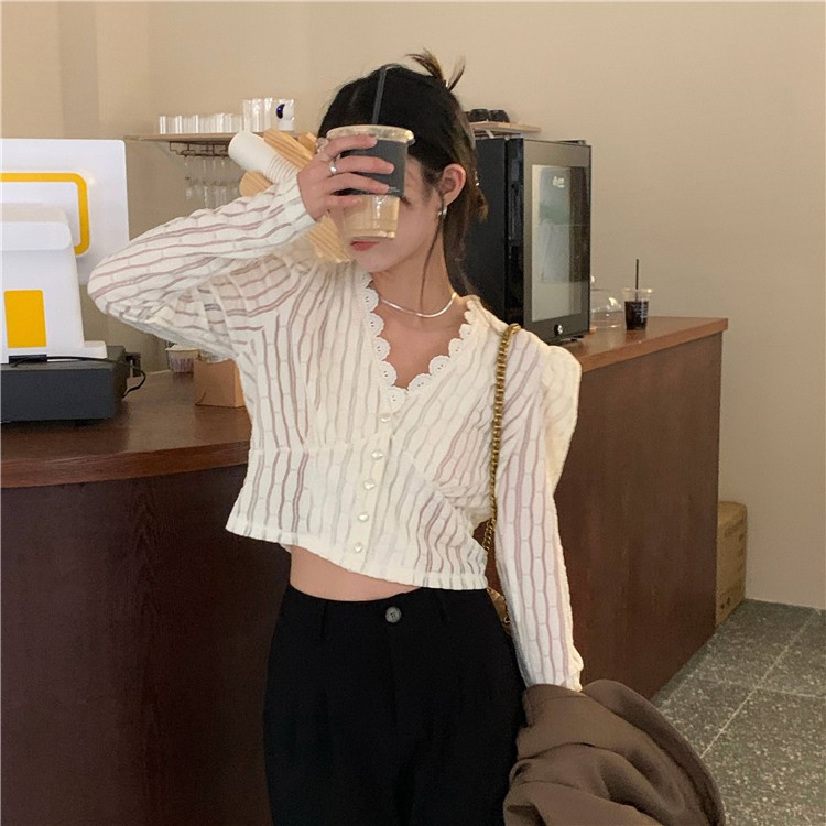 Design sense niche sweet hot girl shirt spring Women s French short ...