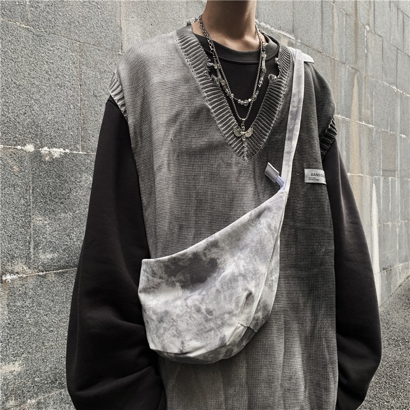 กระเป๋าสะพายข้างINSstudios แนวโน้ม ins dark high street hip-hop บุคลิกภาพ splash ink tie-dye ...