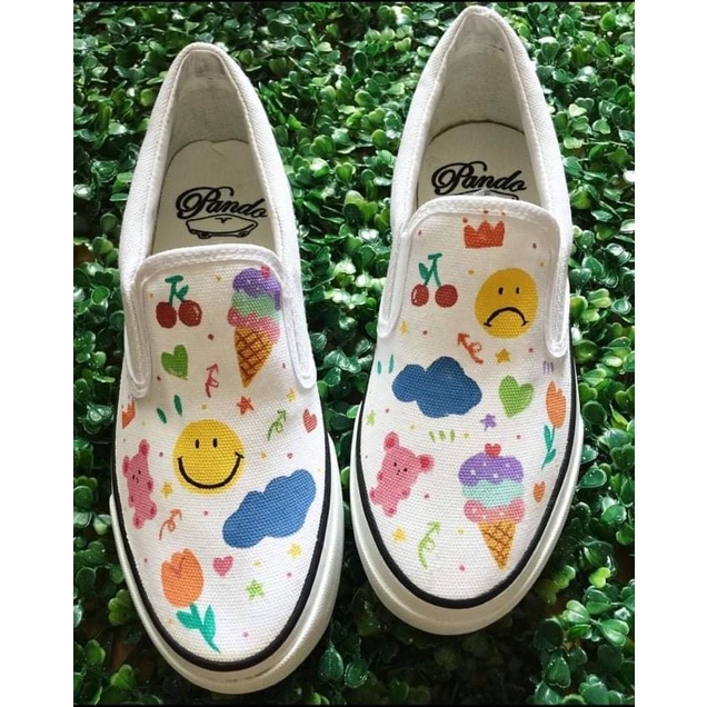 รองเท้าเพ้นท์(ทรงสวม) - kutumaeng2 - ThaiPick