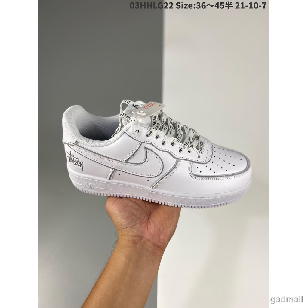 พรีเมียม Stussy X Nike Air Force 1 AF1 รองเท้าผ้าใบลำลองส้นเตี้ยสะท้อน ...