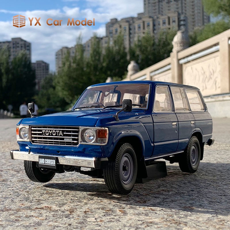 Kyosho al fifth-generation Toyota Land Cruiser LC60 off-road vehicle ...