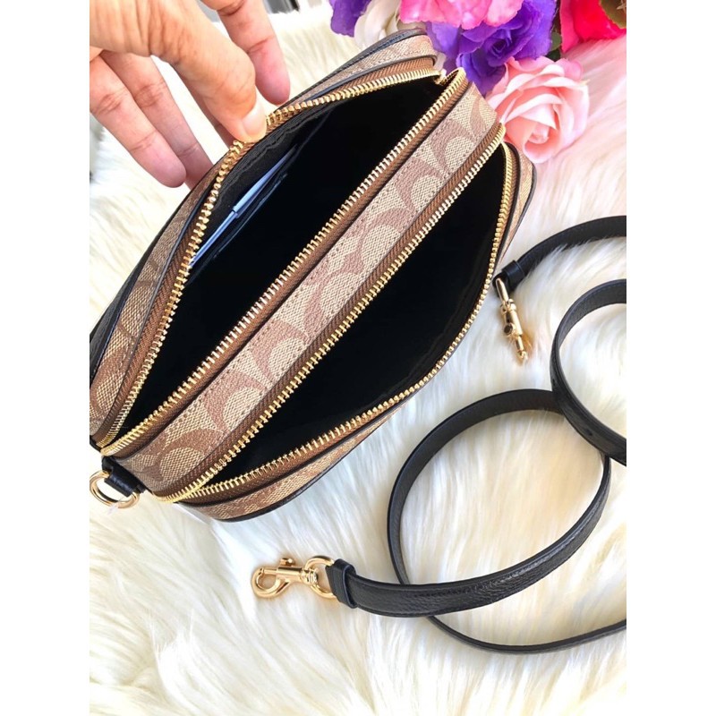 (ผ่อน0%) กระเป๋าสะพายข้าง กระเป๋าสะพายข้าง COACH C1767 JES CROSSBODY IN BLOCKED SIGNATURE CANVAS ...