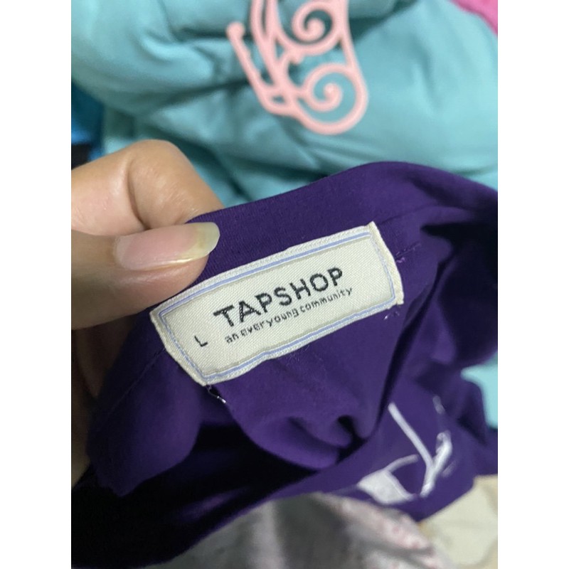 เสื้อยืด Ck ป้าย Tapshop สวยๆ งานมือ1 สีม่วงเข้ม - yupapin1992 - ThaiPick