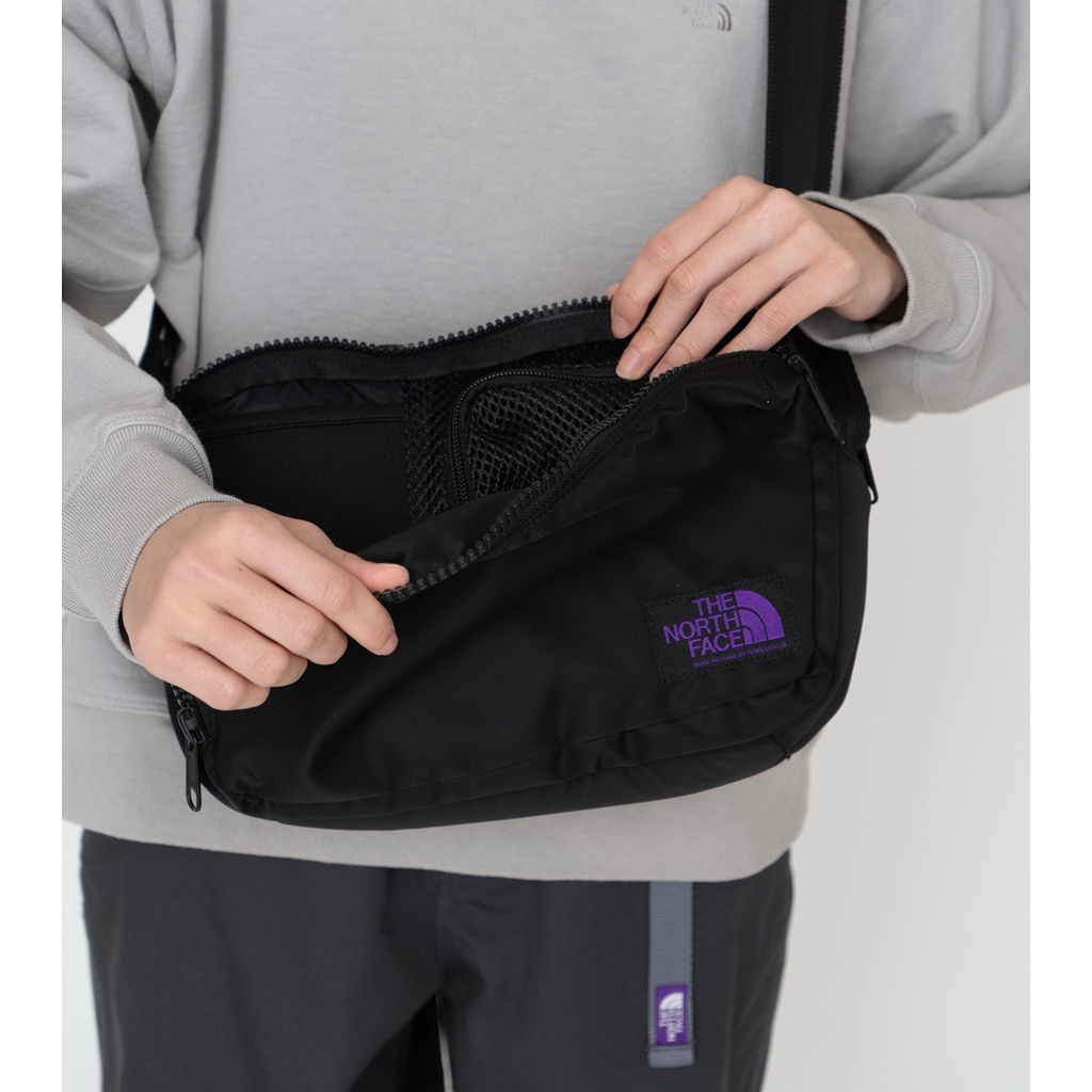 กระเป๋า The North Face รุ่น LIMONTA Nylon Shoulder Bag ผ้า Nylon twill ...