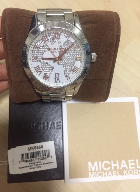 นาฬิกา michael kors ของแท้ ????% หน้าปัด 44 มิล ลดสุดๆแล้ว ของดต่อนะคะ ...