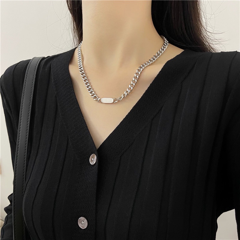 South Korea senior sense of round square brand personality tide cool ...