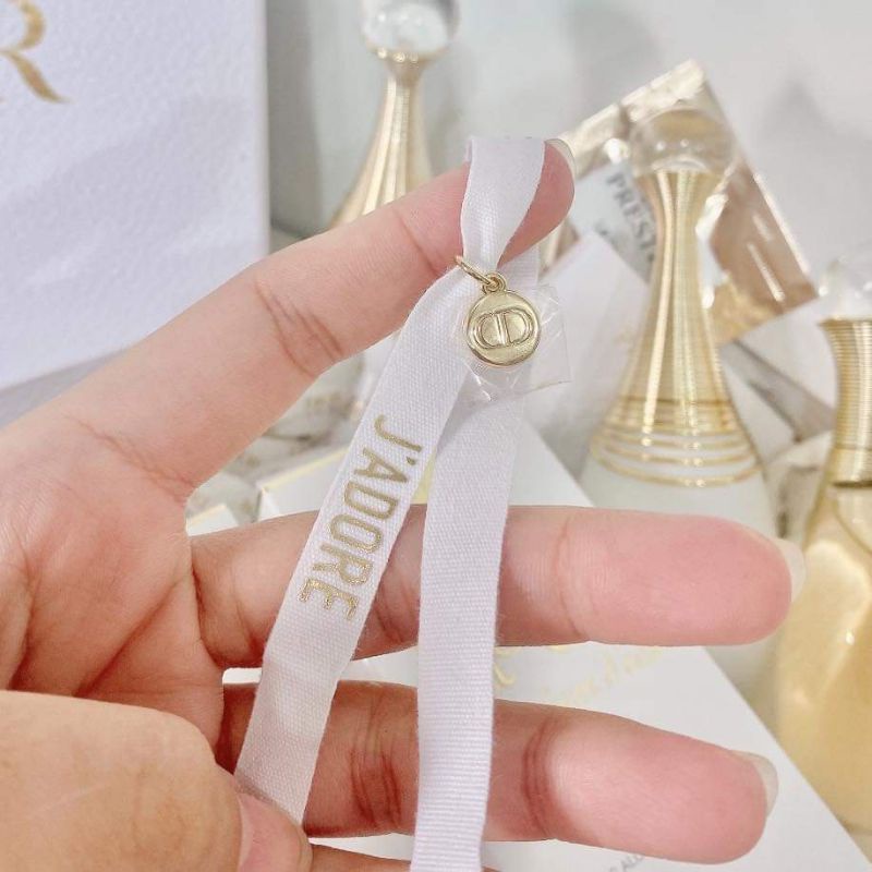 DIOR JADORE RIBBON BRACELET กำไลข้อมือ สร้อยข้อมือ ของแท้ ...