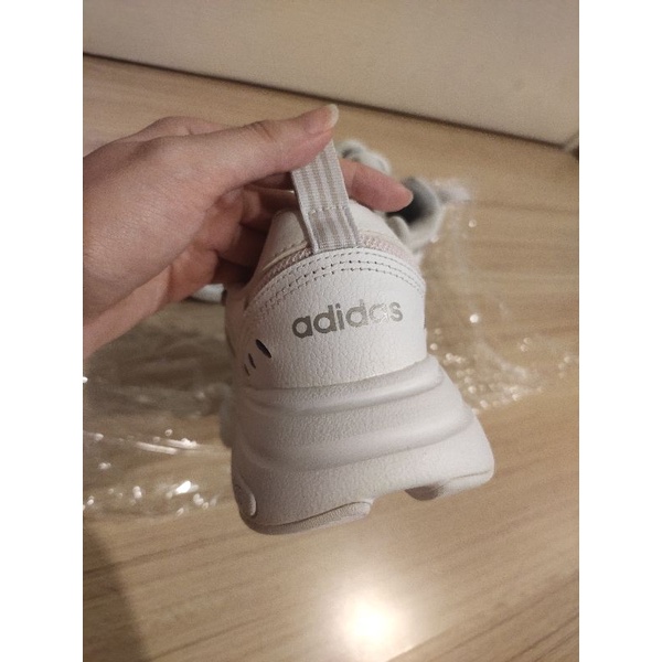 Adidas Neo strutter ขาวชมพู ของแท้ - yearnii - ThaiPick