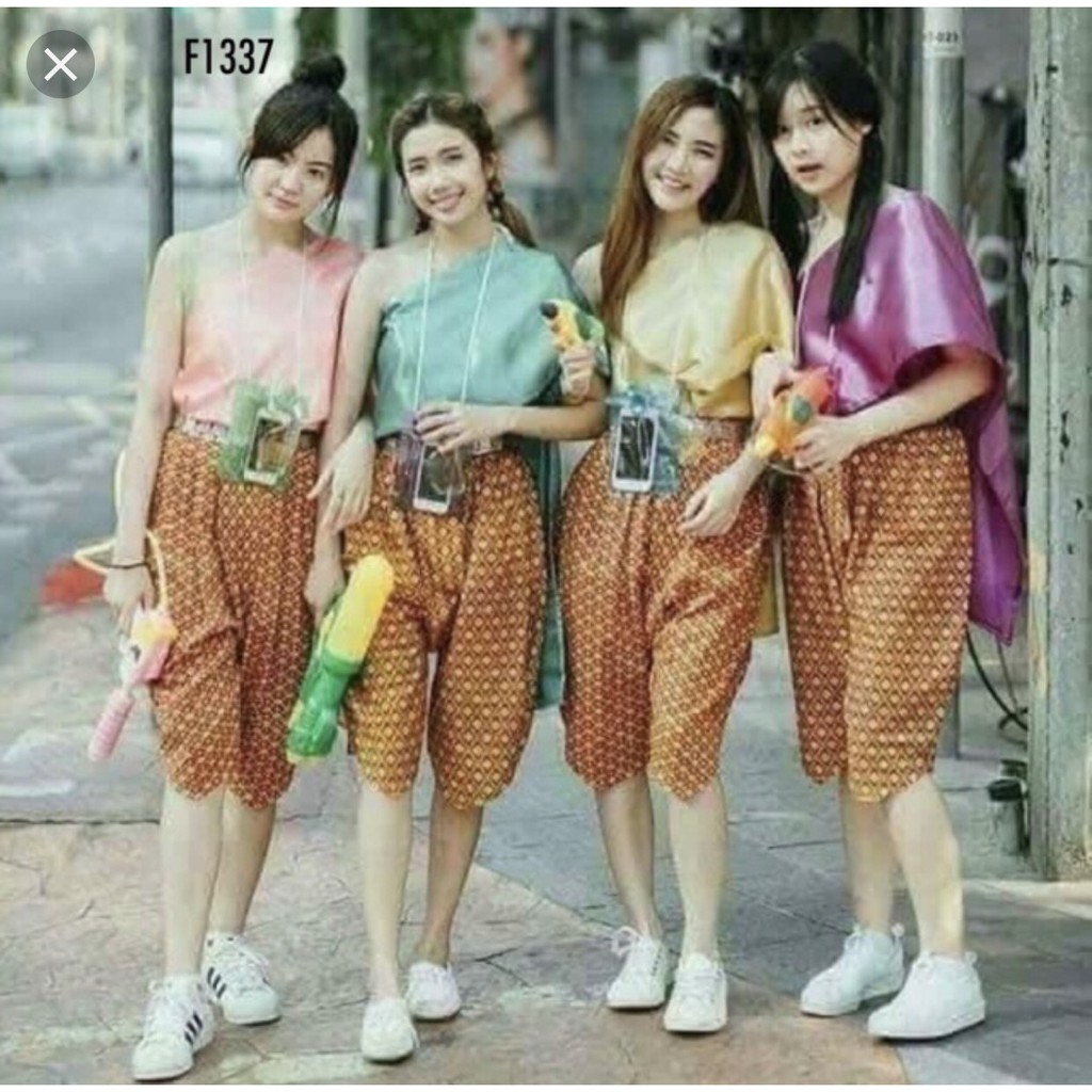 ชุดไทยสไบ สาวๆซื้อไปใส่เล่นน้ำสงกรานต์ได้นะคะ Shopee Thailand
