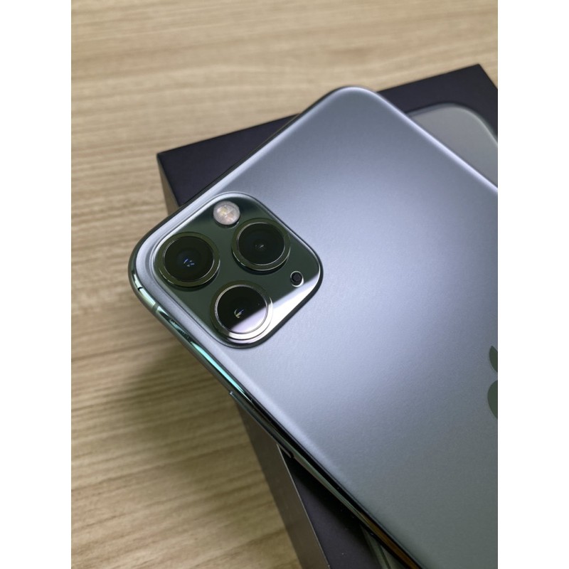 iP 11 Pro Max 256gb สีเขียว แบตดี ใช้งานถนอมเครื่องมากๆ ...