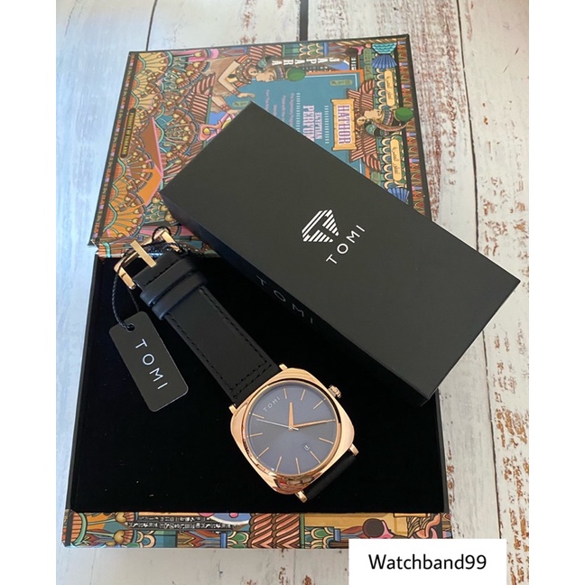 T084 นาฬิกาสายหนังกรอบพิ้งโกลด์พร้อมกล่อง - watchband99 - ThaiPick