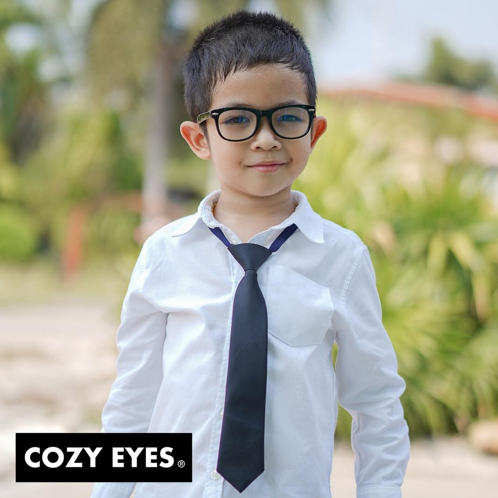 ราคาพิเศษ แว่นกรองแสงสีฟ้า รุ่นอายุ 6-15 ปี COZY EYES ตัดแสงฟ้าจากมือ ...