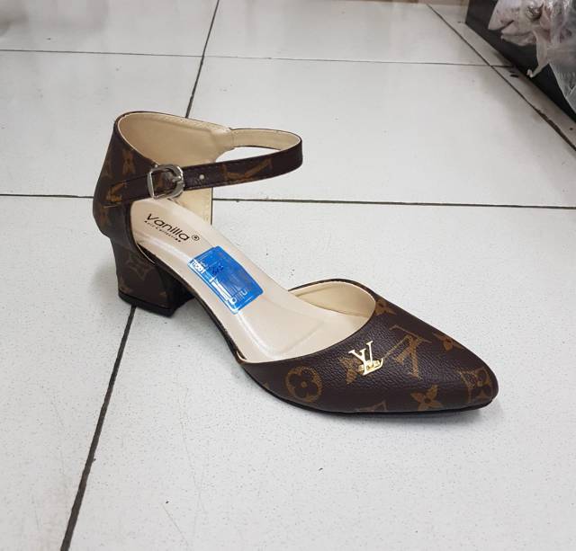 Vmc-Heels รองเท้าส้นสูงข้างขวาประดับโบว์ F. 09 - vmcshopping.th - ThaiPick