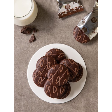 Lotte Mon Cher Cream Cake Cacao 192 g. เค้กช็อกโกแลตสอดไส้ครีมแสนอร่อย ...