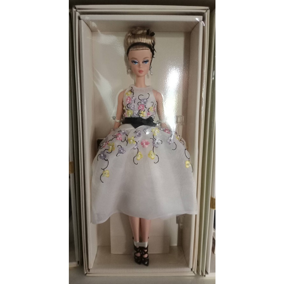 Silkstone Barbie Classic Cocktail Dress - dhltoysandmodel - ThaiPick